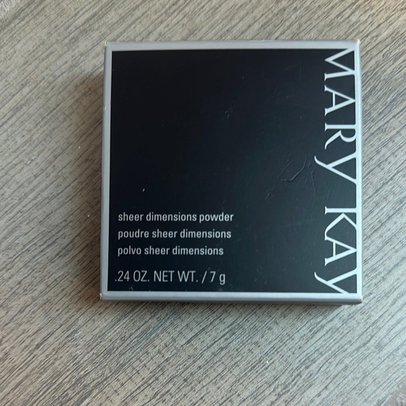 Mary Kay | Makeup | Mary Kay Sheer Dimensions Powder Black Compact ...